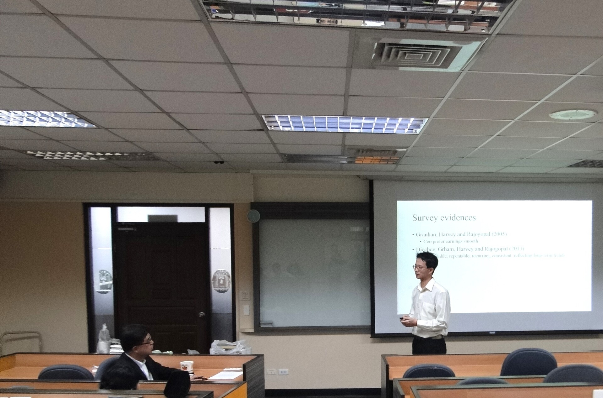 [Exclusive Interview with New College of Management Faculty] Good ...